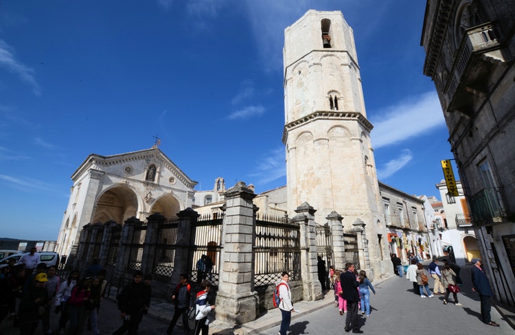 Chemins vers le Mont St Michel – Compostelle 53 & Autres Chemins